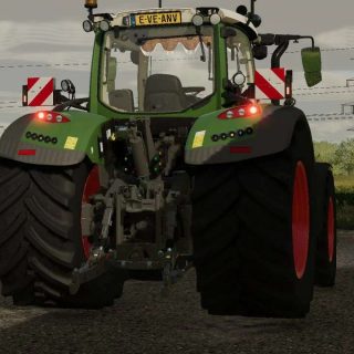 FS22 Fendt 724 SCR v1.0.0.0 Mod | FS25 Mods / FS22 Mods